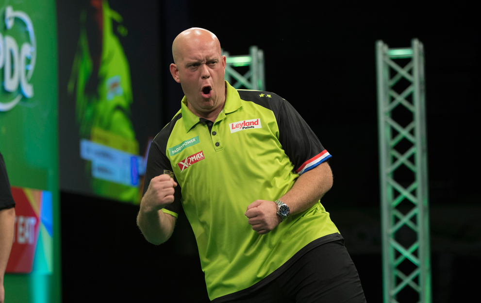 World Darts Championship: Dave Clark’s 6/1 tip on semi-finals night ...