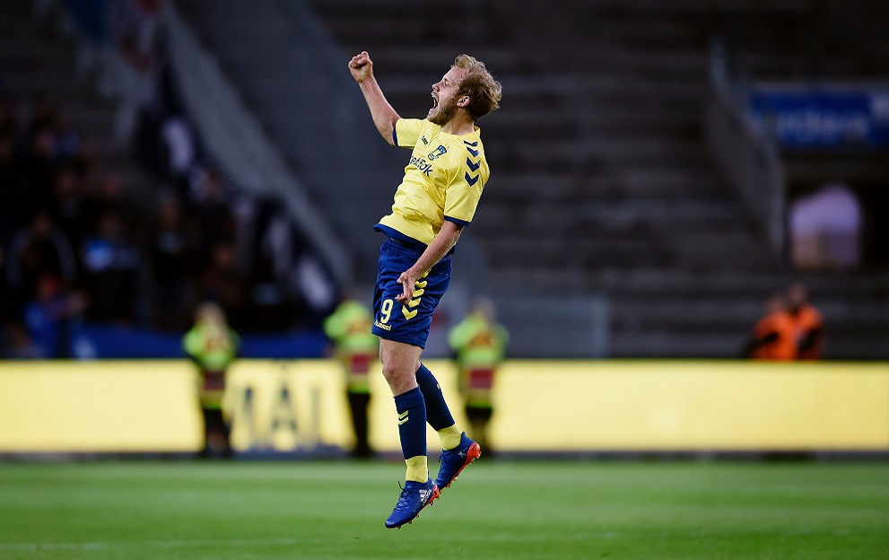 Same Game Multi: Back Pukki to pluck the Swans in this 11/1 shot ...