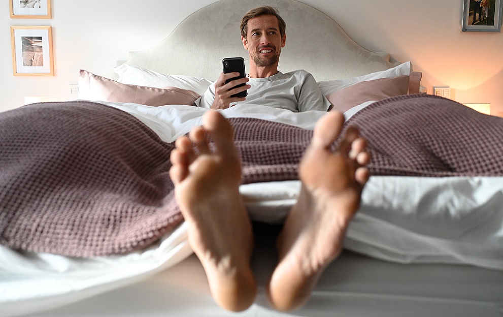 Behind the scenes on Paddy's Cheltenham Festival Peter Crouch ad