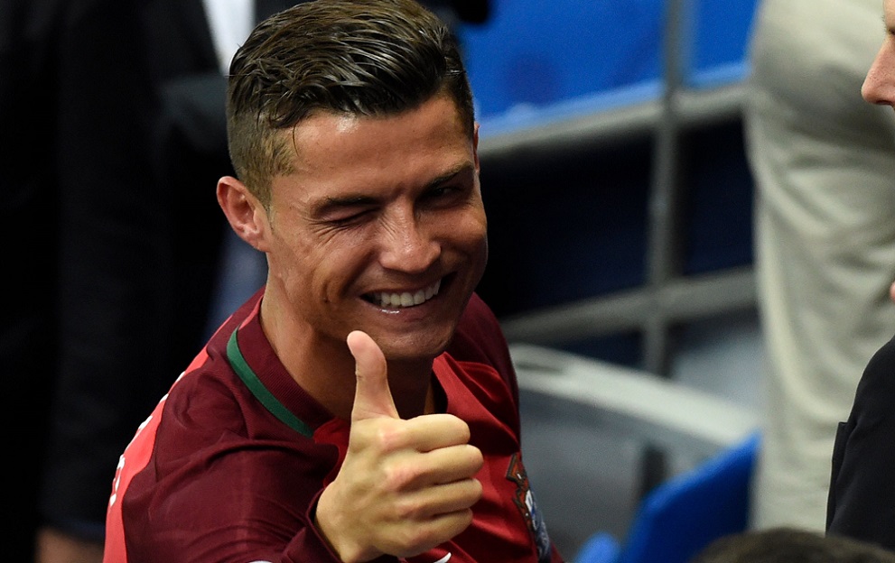 Ronaldo storms out of United after 100/1 Cheltenham sweepstake draw