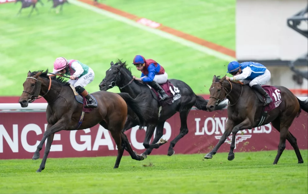 When is the Prix de l’Arc de Triomphe? Longchamp date, time, runners ...