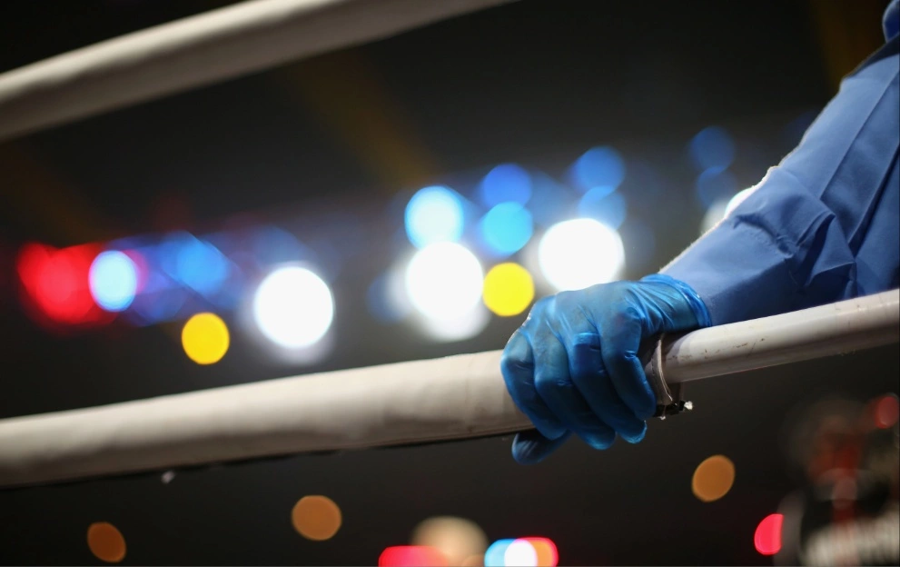 Usyk v Verhoeven start time and undercard tonight – Paddy Power News